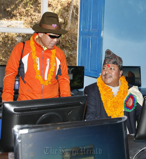 Um foundation builds school in Nepal - The Korea Herald