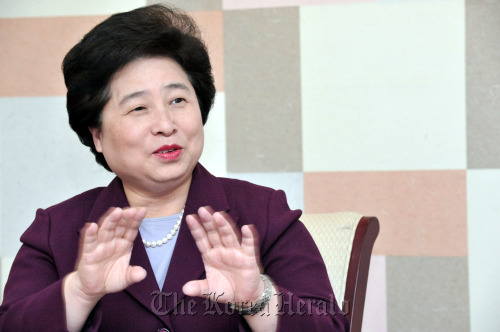 Ministry strives for women’s rights - The Korea Herald