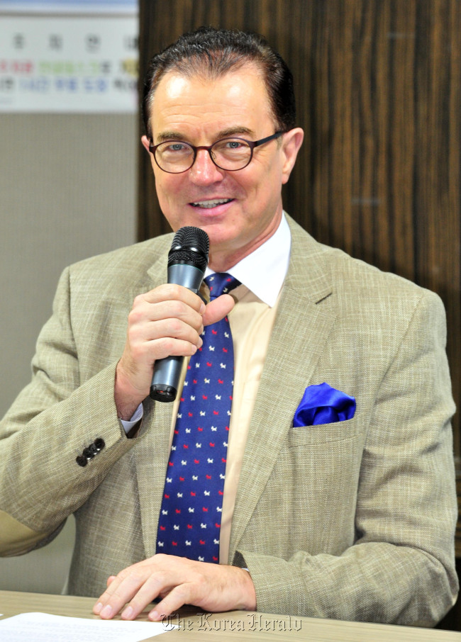 Lee Charm to lead KTO one more year - The Korea Herald