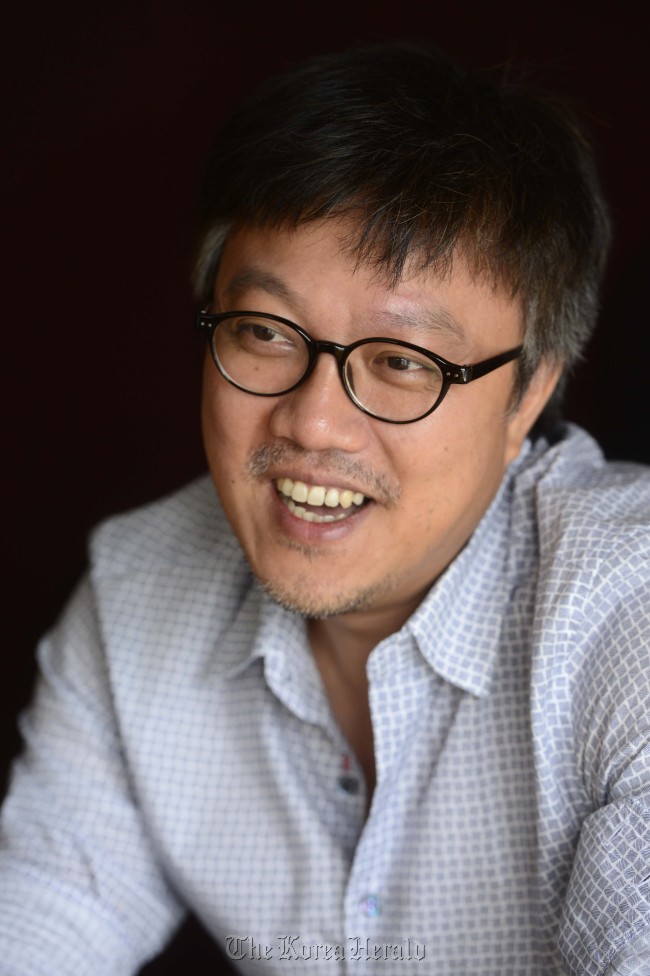 [Newsmaker] Director Choi Dong-hun steals show with ‘The Thieves’ - The ...