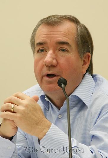 [Newsmaker] Royce to chair House foreign affairs panel - The Korea Herald