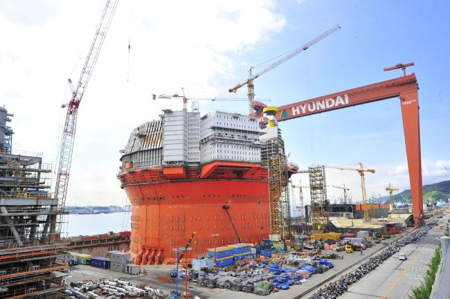 Top shipbuilder buoyed by offshore plant orders - The Korea Herald