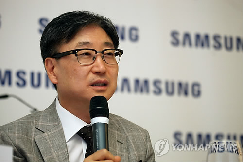 Samsung’s Yoon meets Best Buy CEO Joly - The Korea Herald