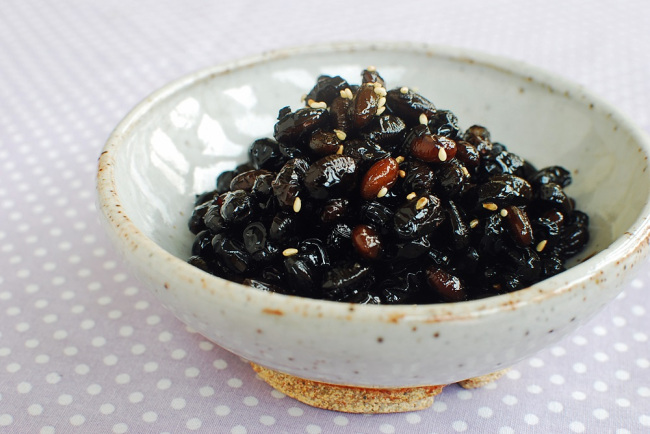 Kongjang (soy braised soybeans) - The Korea Herald
