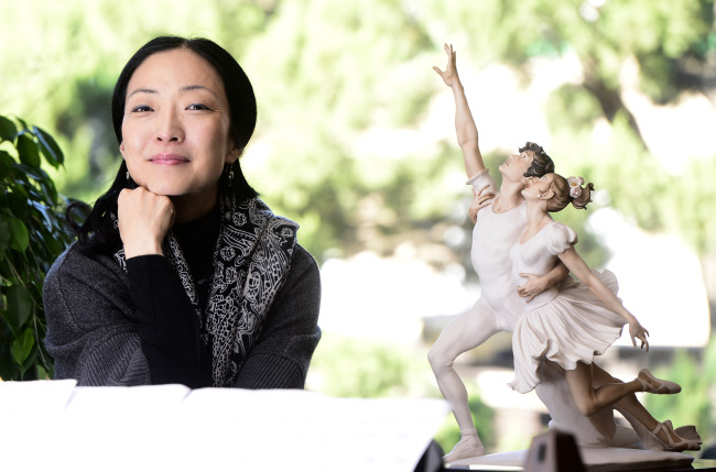 For Julia Moon, life is a date with destiny - The Korea Herald