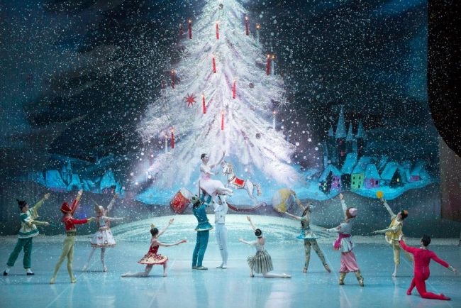 [Herald Review] Reliving adolescent bliss with ‘The Nutcracker’ - The ...
