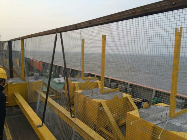 Salvage team to fence off sunken Sewol ferry - The Korea Herald