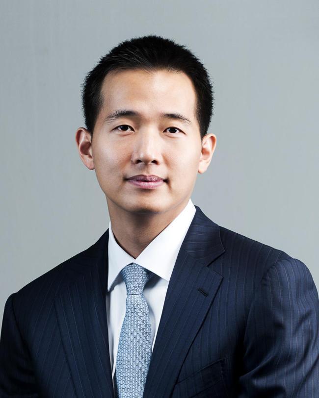 [DECODED: HANWHA] Hanwha chairman’s sons in succession race - The Korea ...