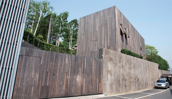 Samsung chairman owns Seoul’s 5 most expensive houses - THE INVESTOR