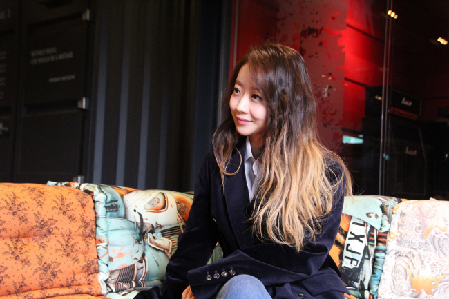 [Herald Interview] Out of dark tunnel, Yangpa sings to send message of ...