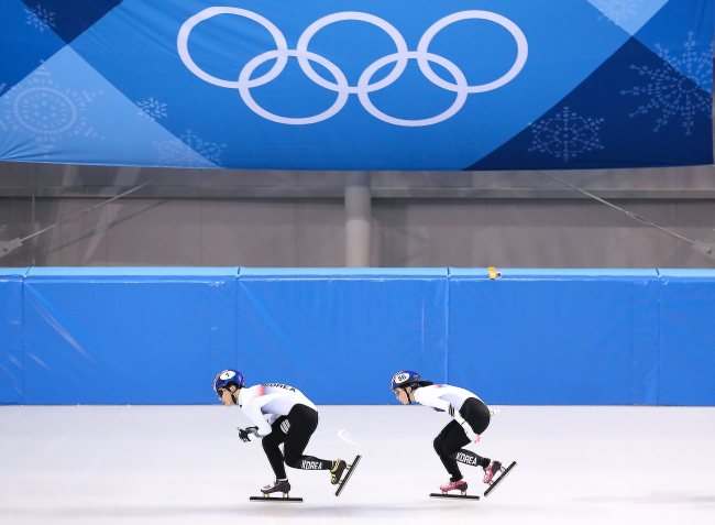 [PyeongChang 2018] Korean short track team starts training in upbeat ...