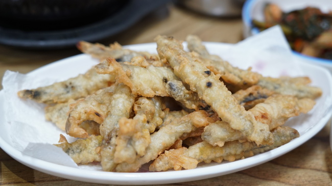 [Epicurean Challenge] Loach soup for stamina, chueotang - The Korea Herald