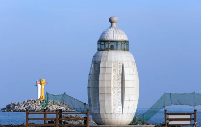 [Photo News] Busan opens lighthouse photo contest - The Korea Herald