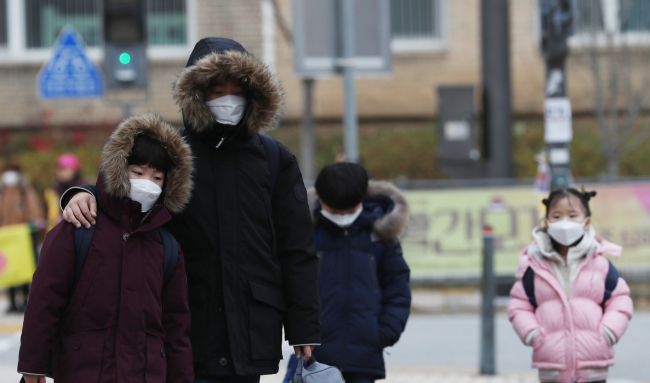[Weather] Anti-pollution masks strongly advised as fine dust blankets ...