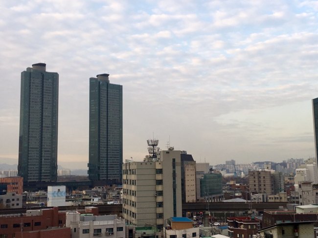 [Weekender] Upscale apartments change thoughts on multi-unit dwellings ...