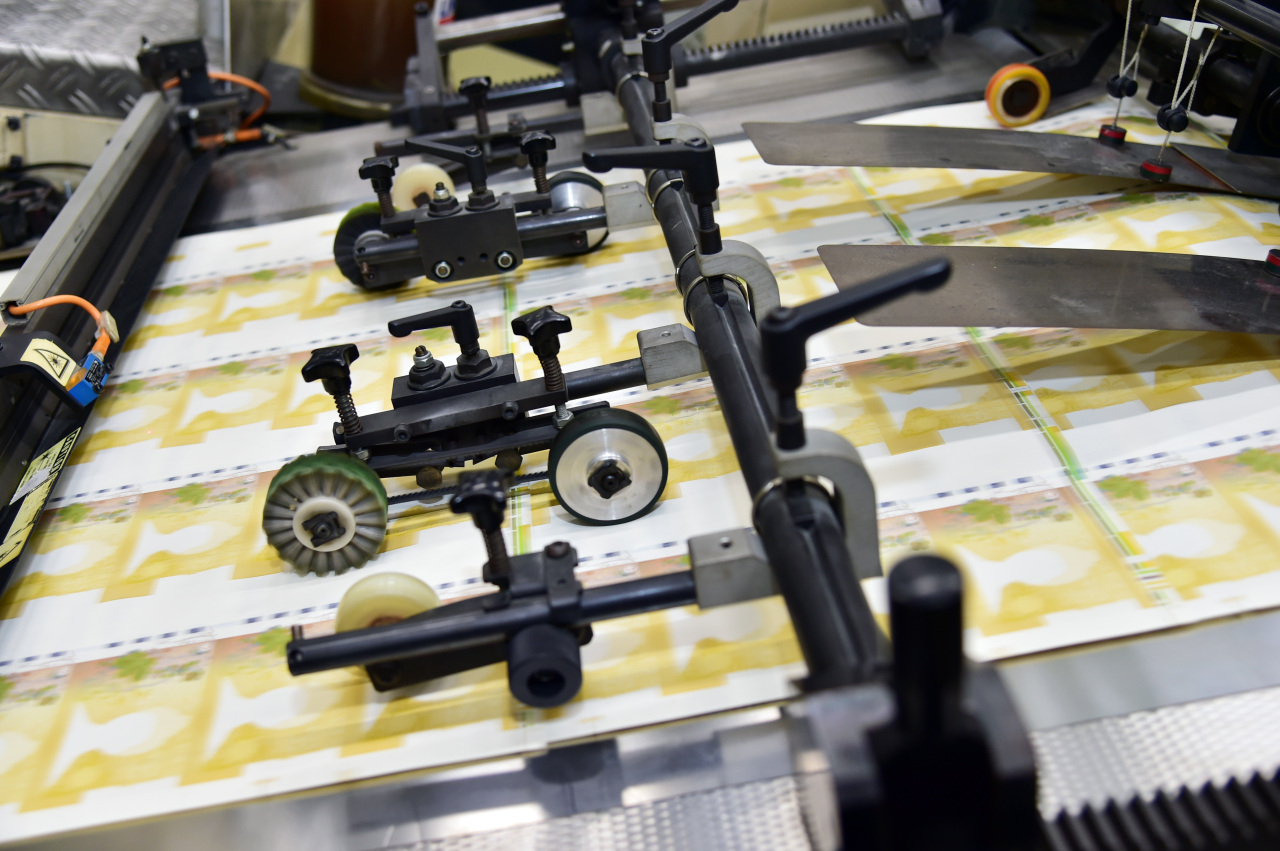 S. Korea’s largest bills dominate cash market: BOK - The Korea Herald