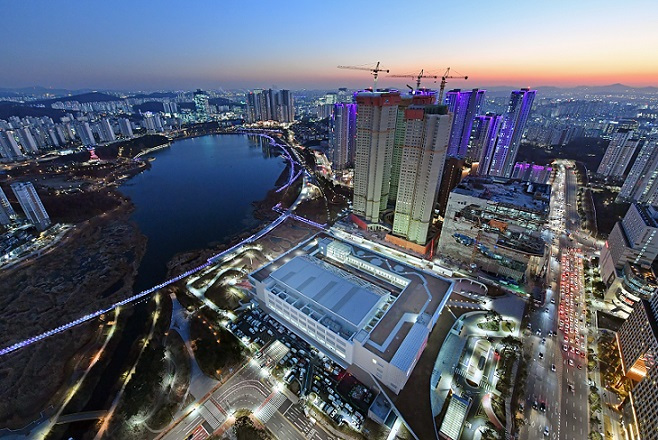 Suwon steps up efforts for sustainable urban growth - The Korea Herald