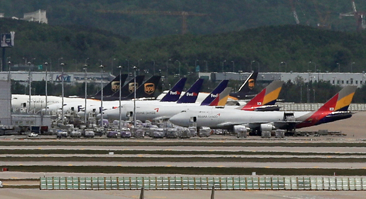 No plan yet for fifth runway at Incheon Airport: ministry - The Korea ...