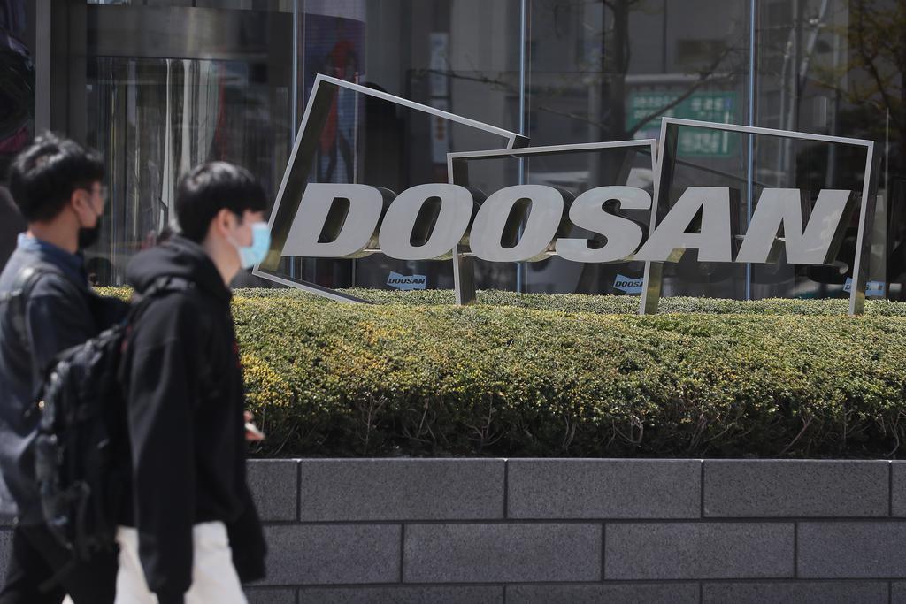 SkyLake signs MOU to buy Doosan’s EV battery foil arm - The Korea Herald