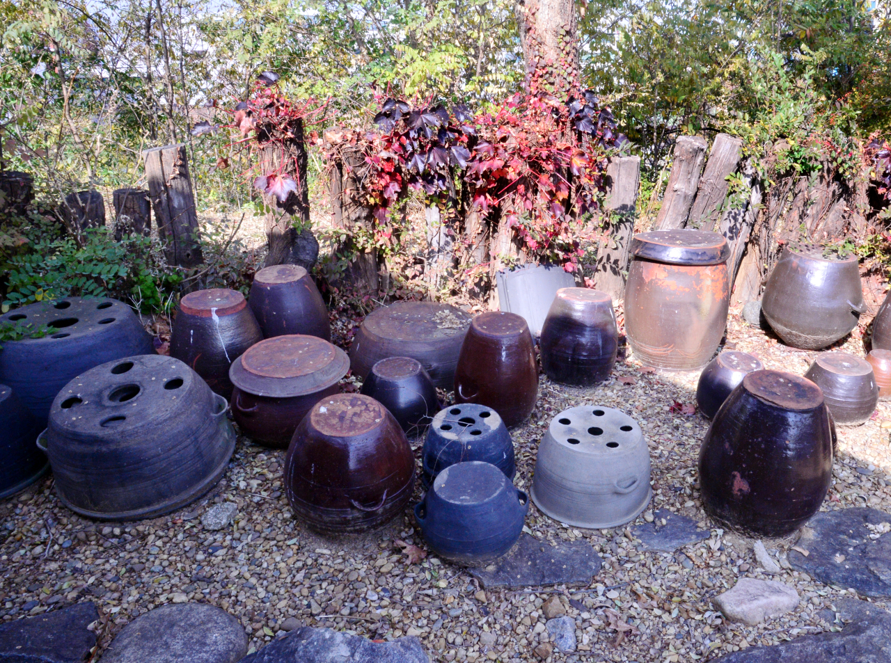 [Eye plus] A visit to Joseon-era cottage in chestnut village - The ...