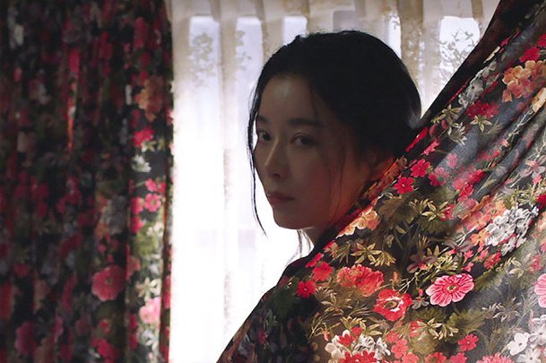 Director Jang Cheol-soo defends provocative scenes in ‘Serve the People ...