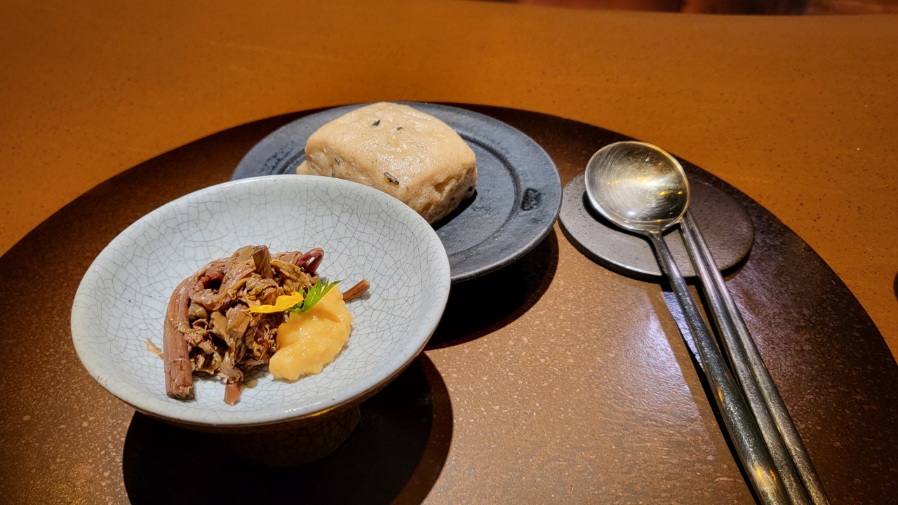 Jeju dining offers glimpse into ‘haenyeo’ life - The Korea Herald