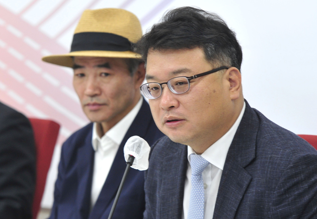 Lee Dae-jun’s family questions Moon’s missing six hours - The Korea Herald
