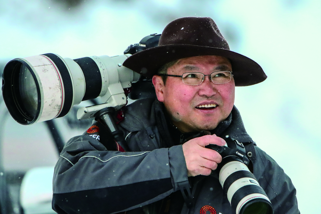 Pulitzer-winning photojournalist captures beauty of Korean cultural ...