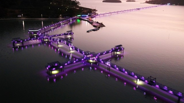 Shinan islands enjoy purple patch - The Korea Herald