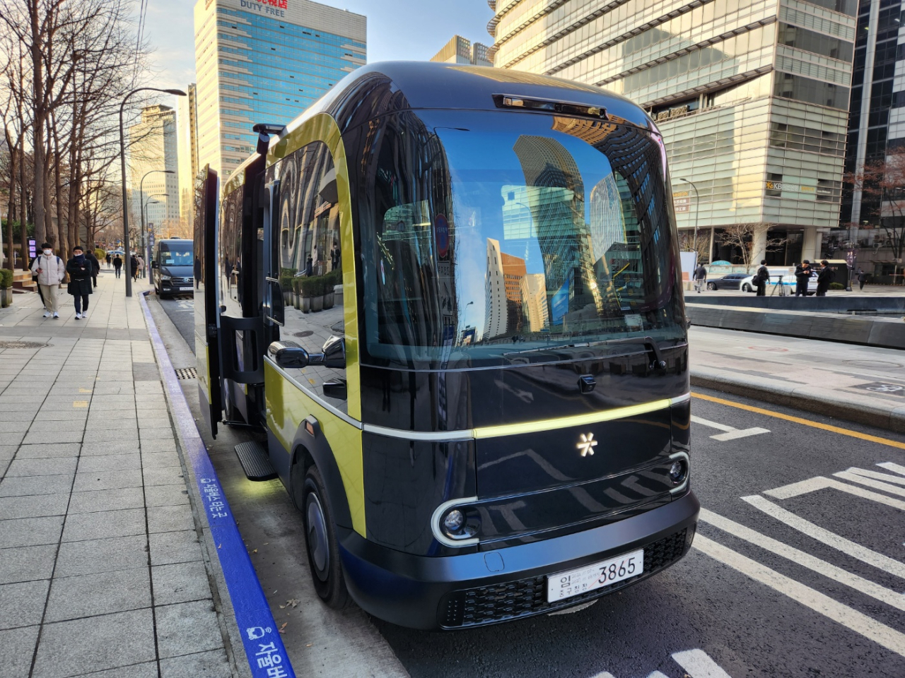 Onboard Seoul’s first self-driving bus - The Korea Herald