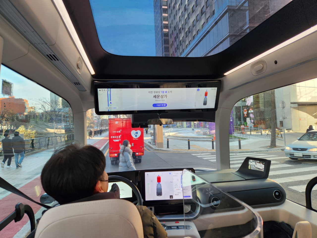 Onboard Seoul’s first self-driving bus - The Korea Herald