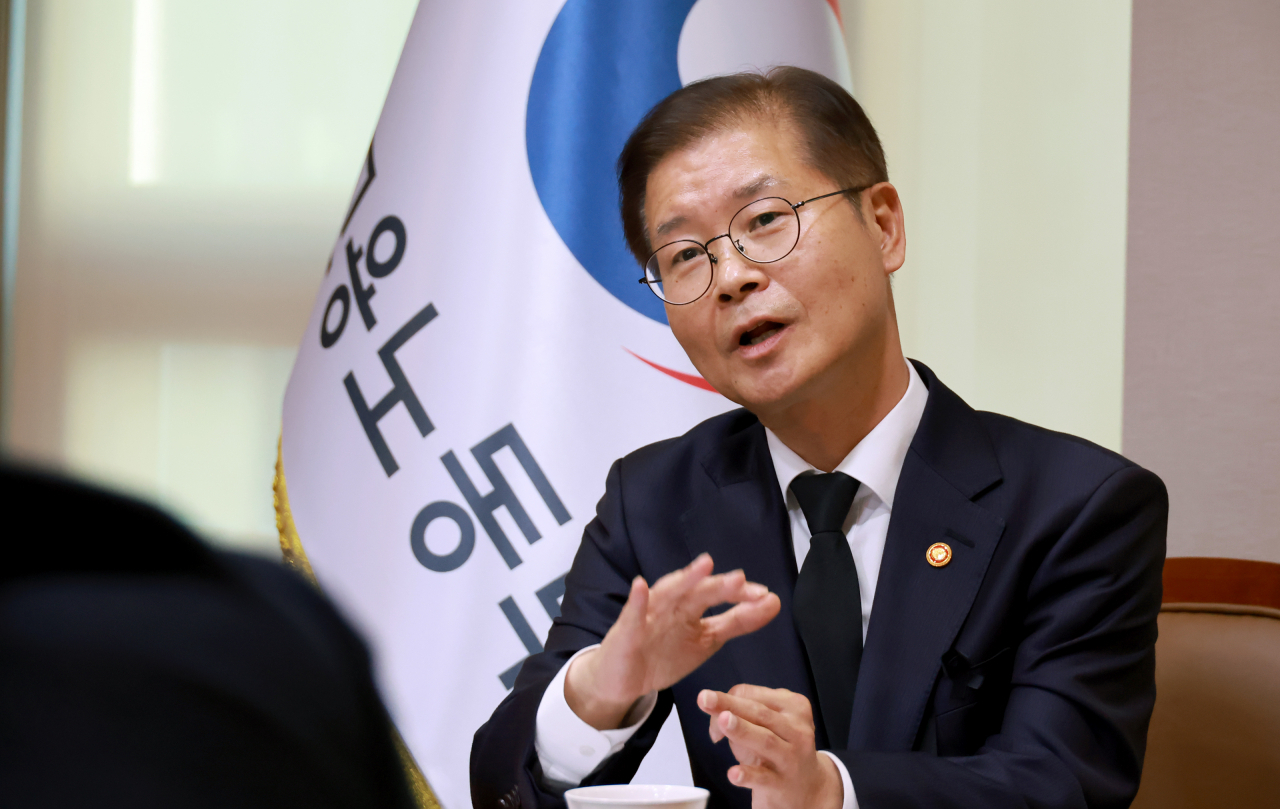 Korea mulls visa extensions, clarification of 'dangerous jobs' - The ...