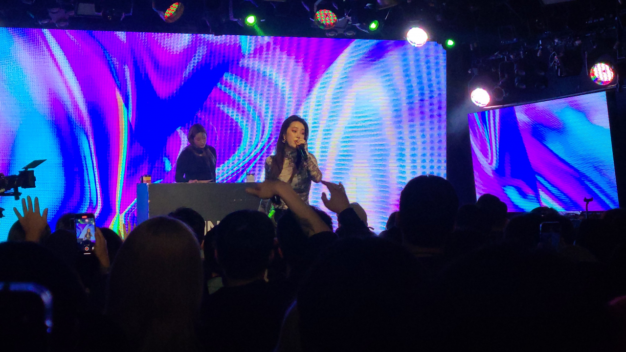 [Herald Review] Saay's first concert, a 'Mise-en-Scene' of her music ...