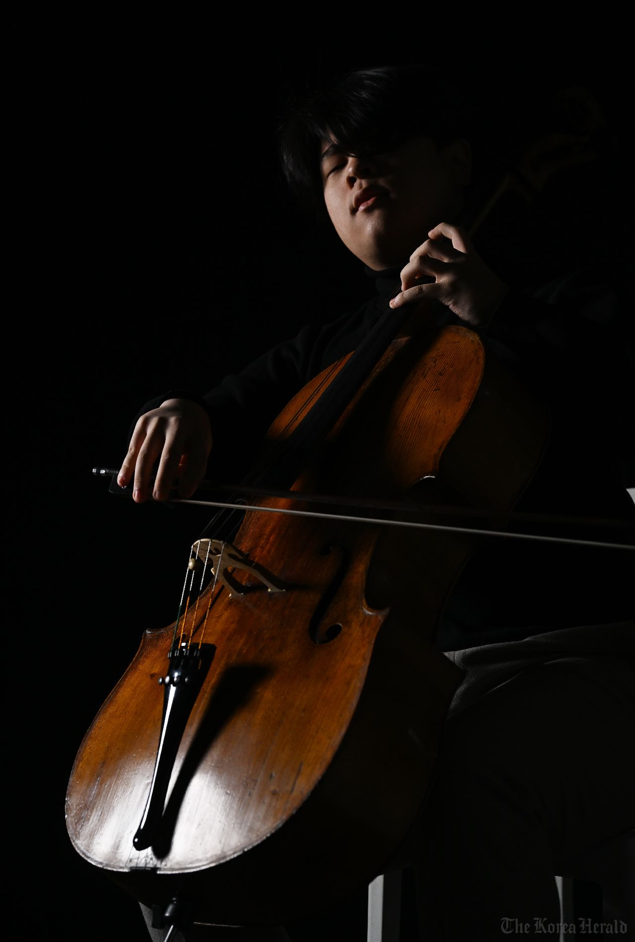 [Rising Virtuosos] Cellist Han Jae-min, now done with competition ...