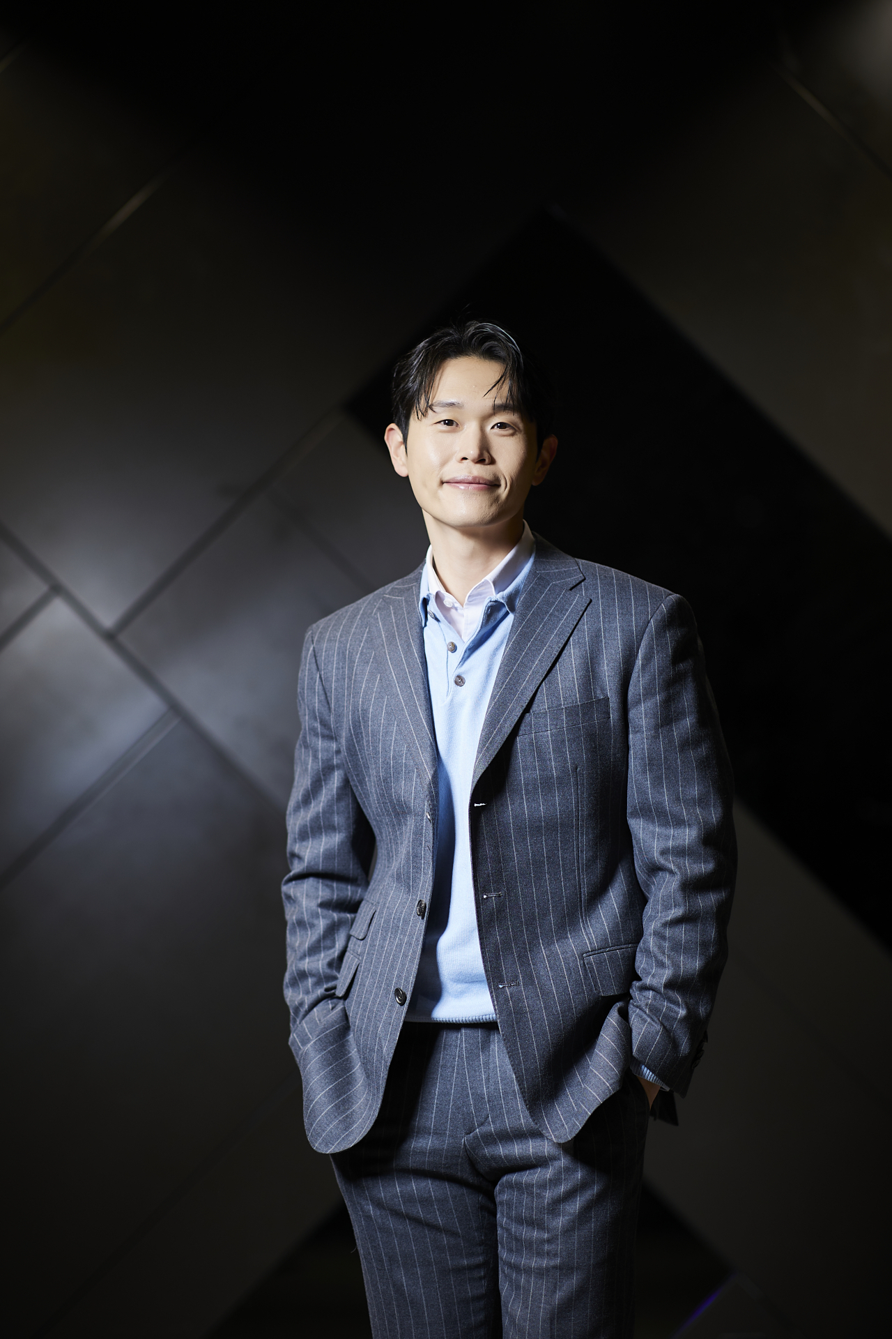 Kang Gil-woo stays true to indie roots while thriving in new large ...