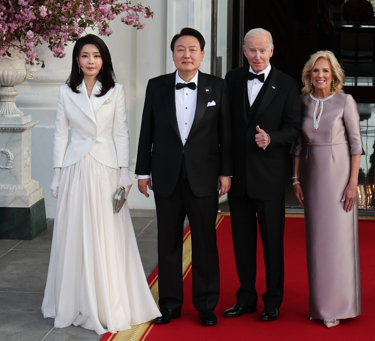 Yoon expresses thanks to Bidens for their 'truly warmest welcome' - The ...