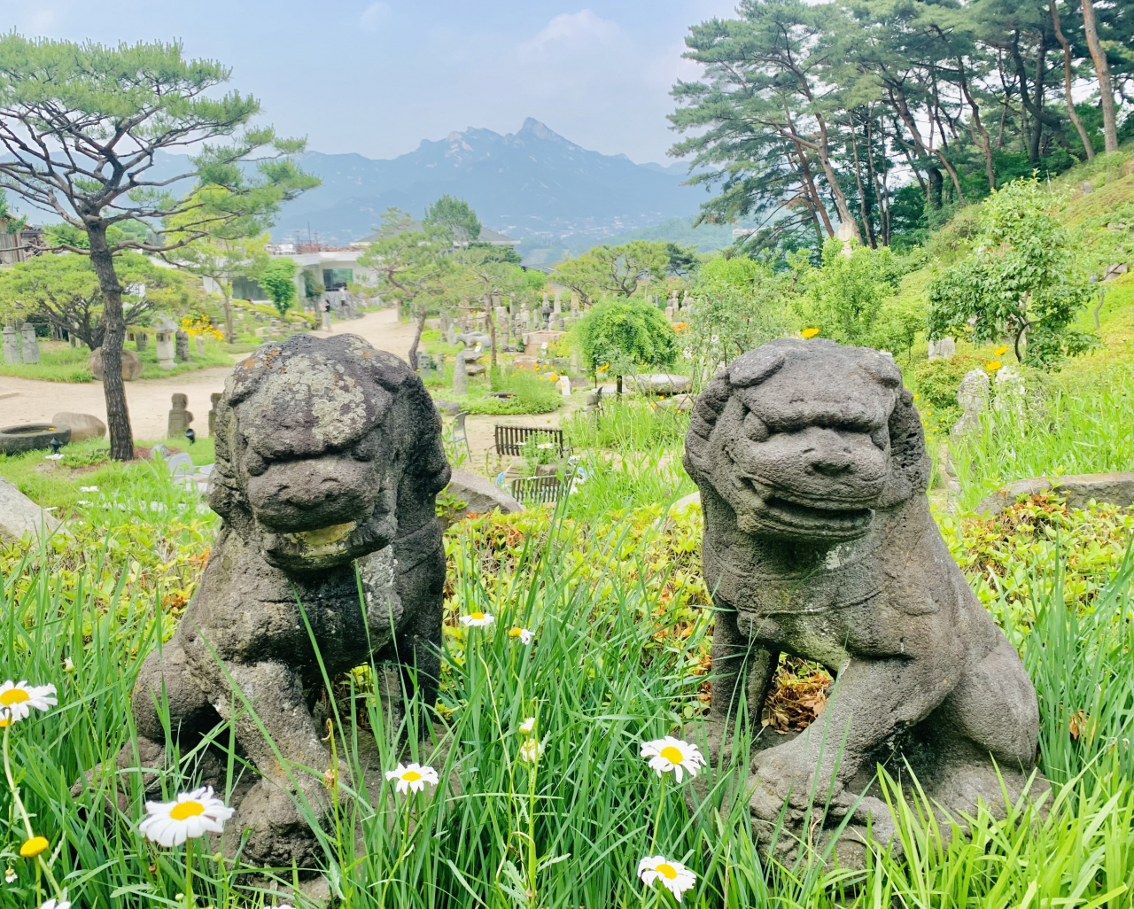 Hong Kong waffles, Tom Cruise films and tomb guardians - The Korea Herald