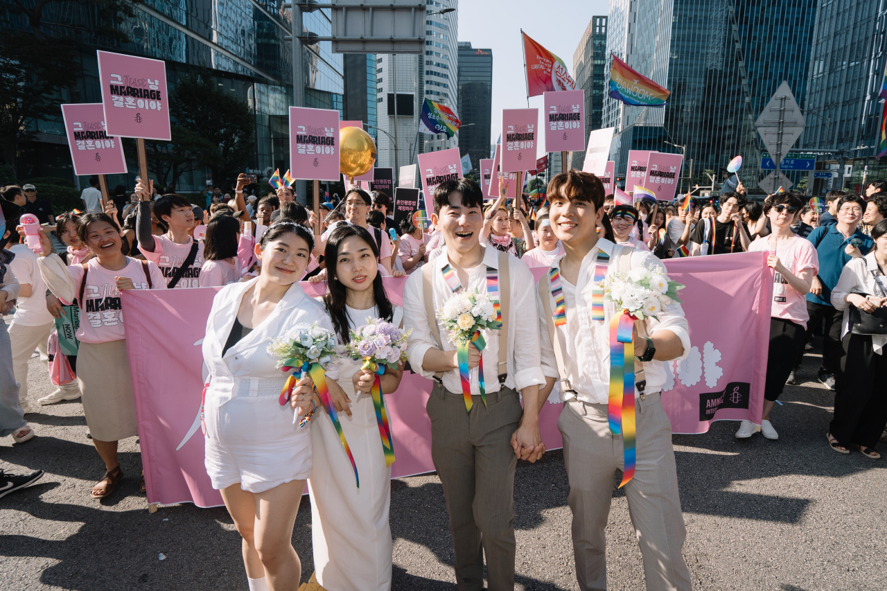 Why it's so hard for same-sex couples and single women to have kids in S. Korea - The Korea Herald