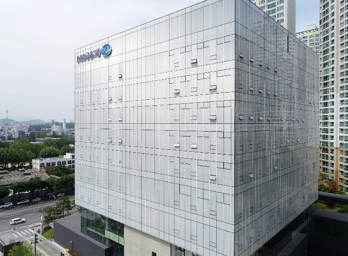 DGB to establish asset management firm in Singapore - The Korea Herald