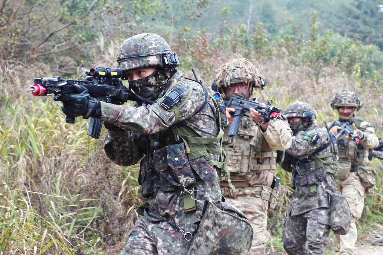 S. Korea, Britain hold joint high-tech military training - The Korea Herald