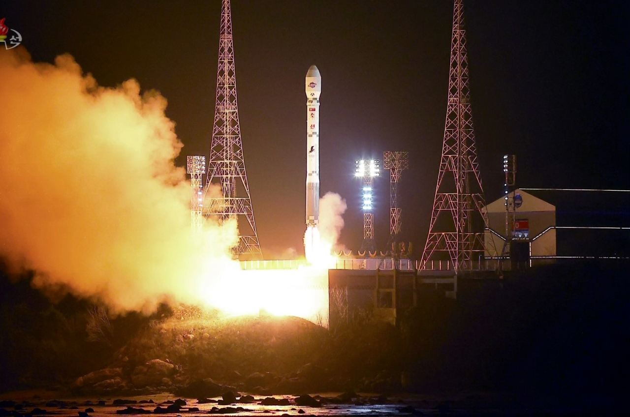 N. Korea says spy satellite took photos of White House, Pentagon, key ...