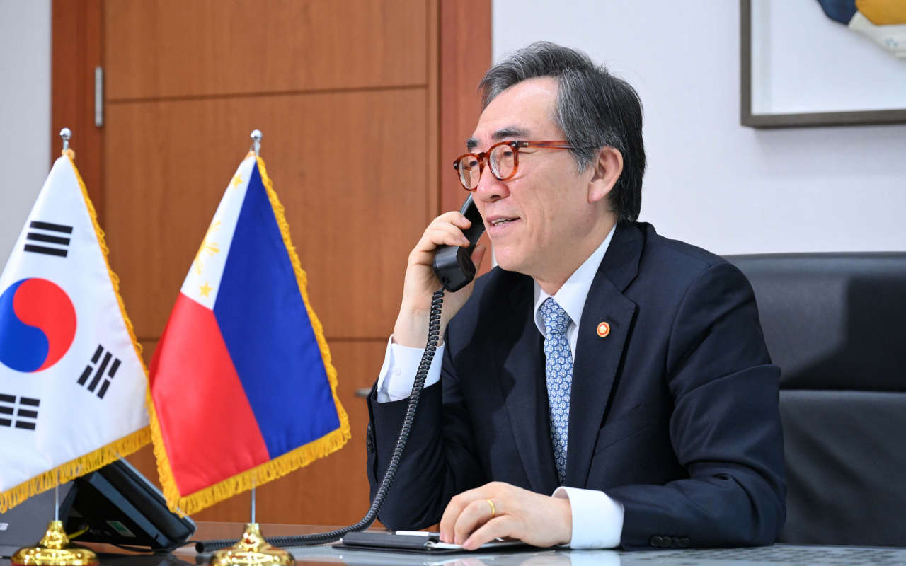 S. Korean, Philippine FMs discuss stronger ties in phone talks - The ...