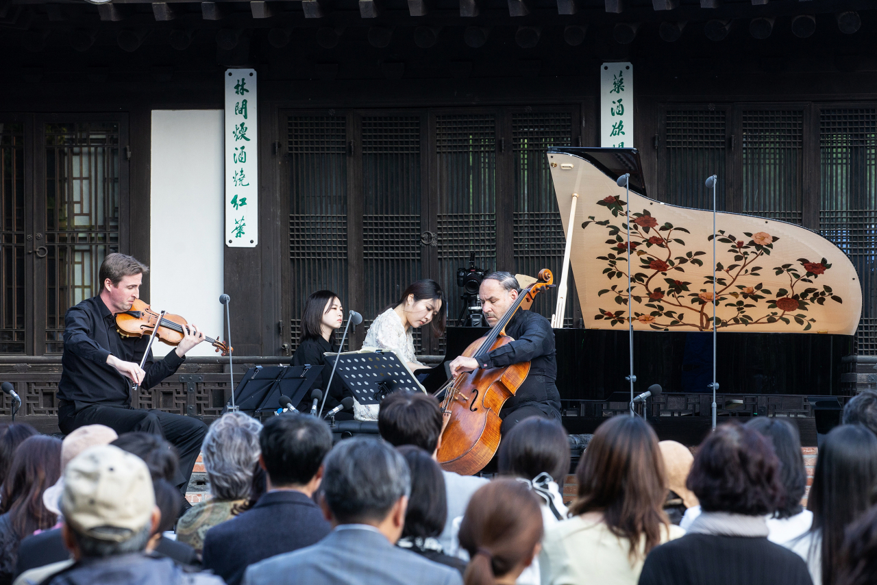 Annual spring music festivals herald spring's arrival - The Korea Herald