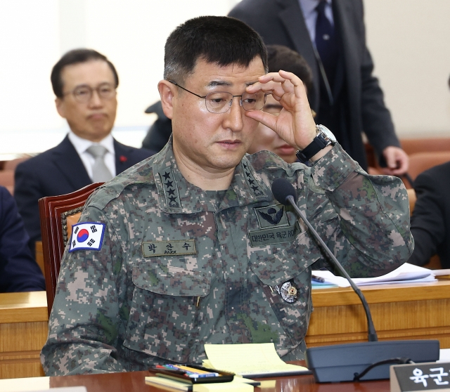 Army chief suspended after being named suspect - The Korea Herald