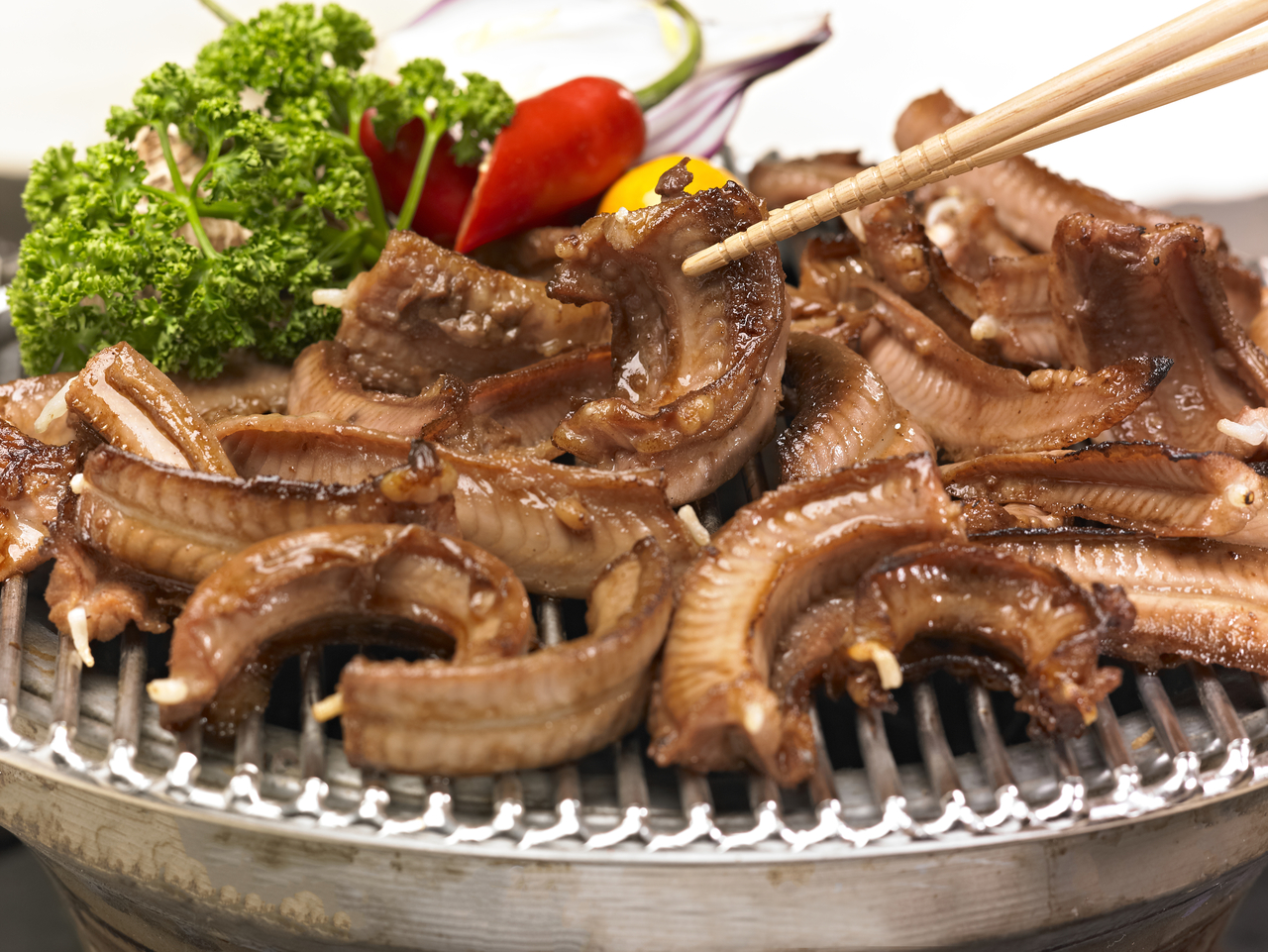[100 food] 67. Gomjangeo (inshore hagfish) - The Korea Herald