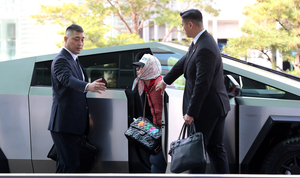 Guess who owns Korea's first official Tesla Cybertruck. It's not G ...