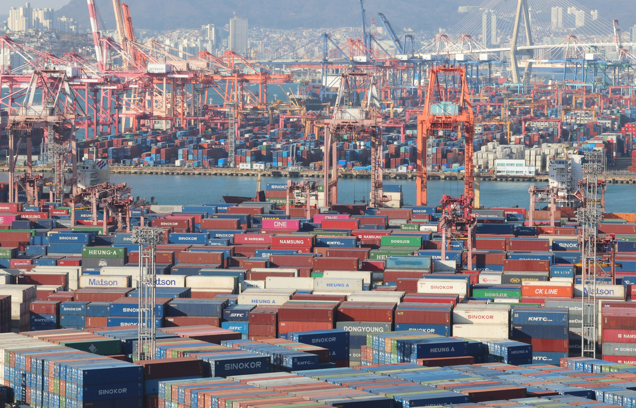 Chips drive Korea's record exports in 2024 - The Korea Herald