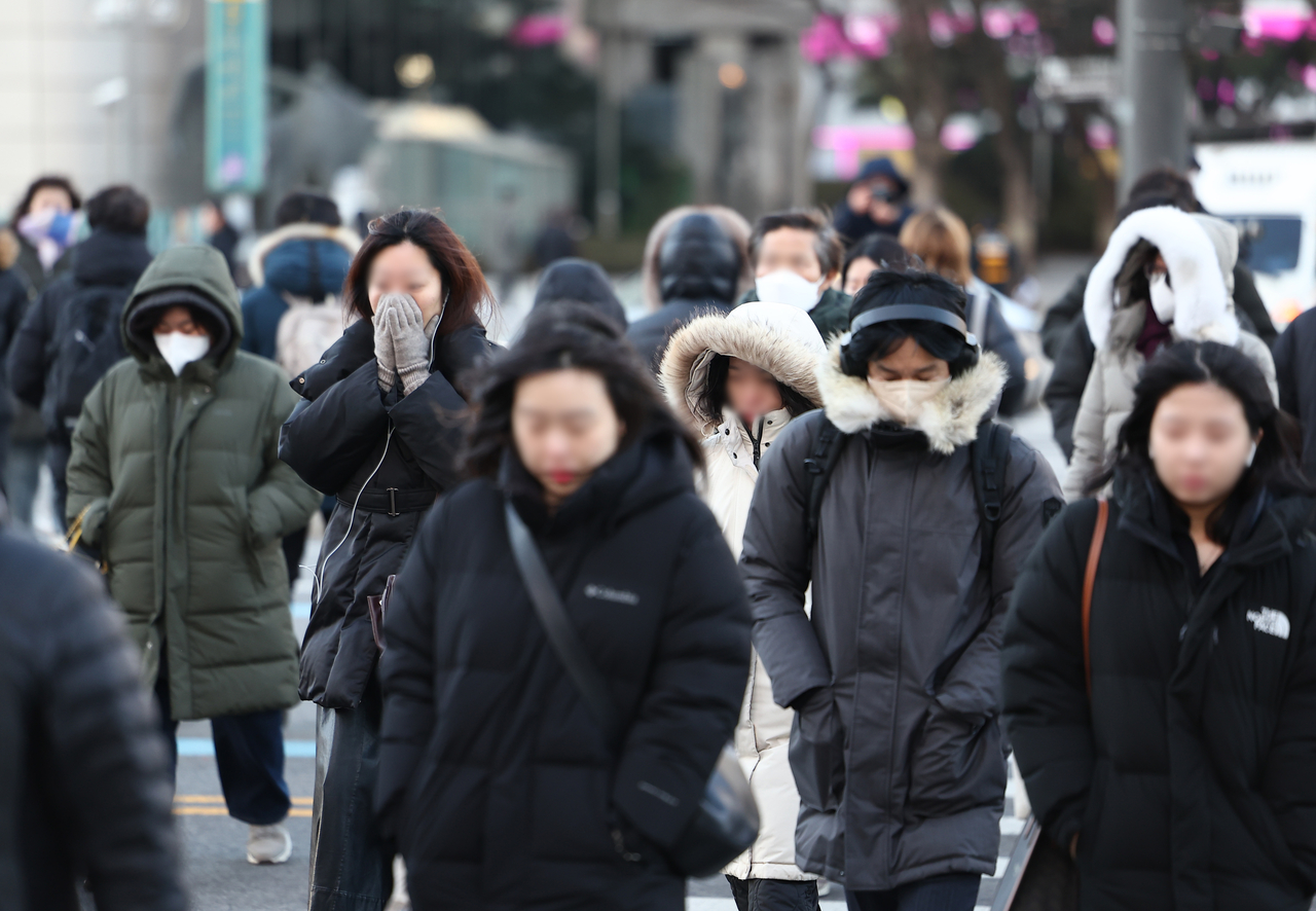 Cold wave grips nation as temperatures plunge below minus 10 C - The ...