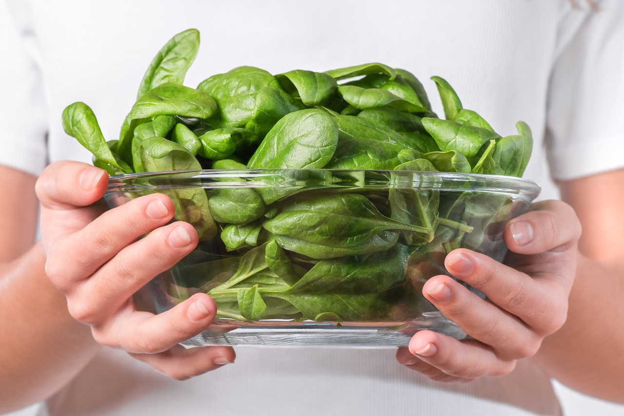 ‘생시금치가 식욕 억제’ SNS 소문, 사실일까 - 리얼푸드 REALFOODS