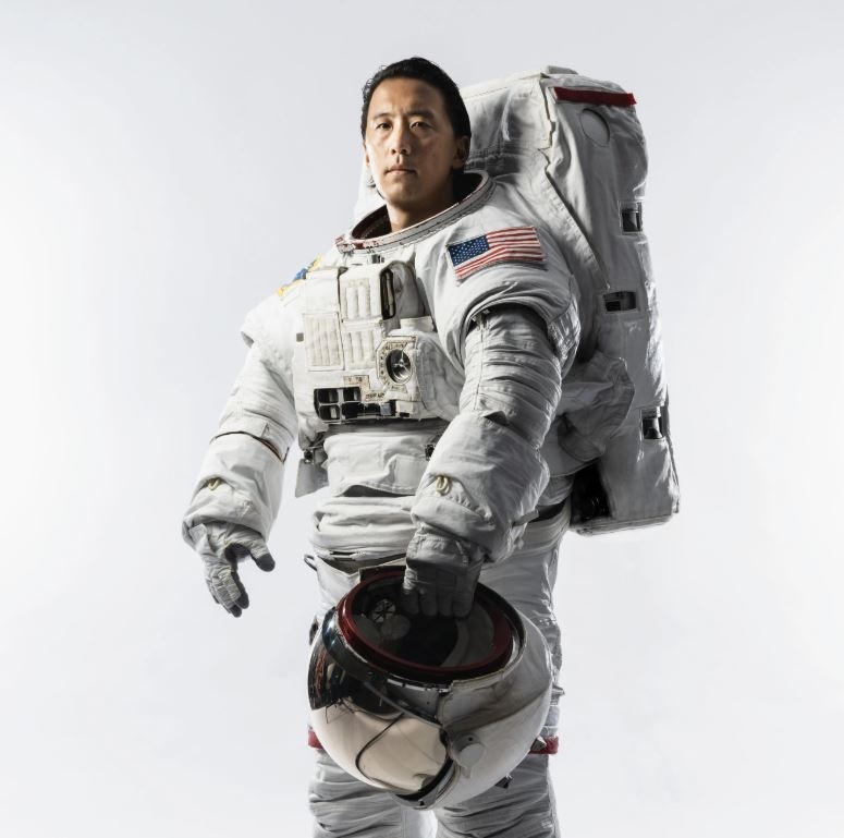 Korean American astronaut Jonny Kim begins first mission to space - The Korea Herald